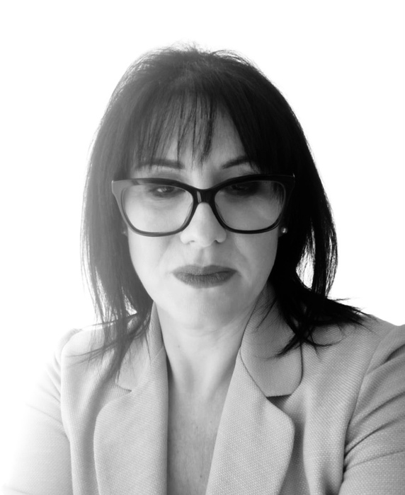 Avv. EMMA DI TORO :: consulenze internazionali